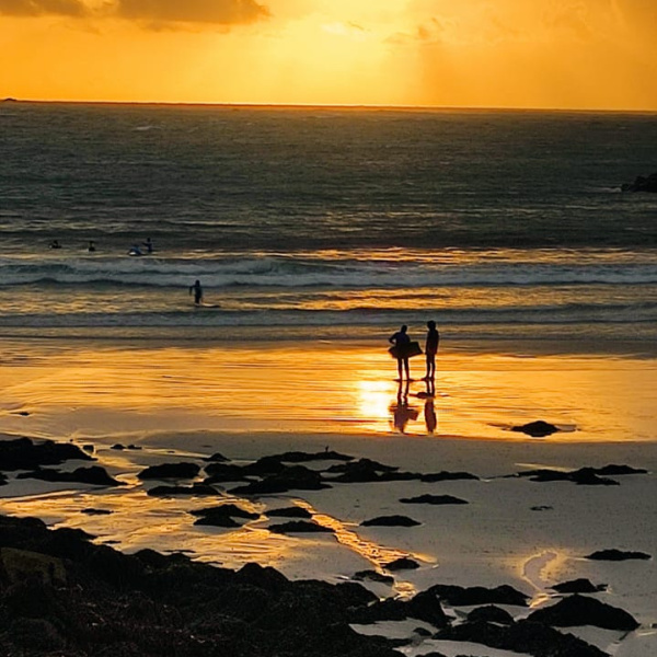 Session de surf à la plage des Dames de Porspoder - Collège Edouard Quéau