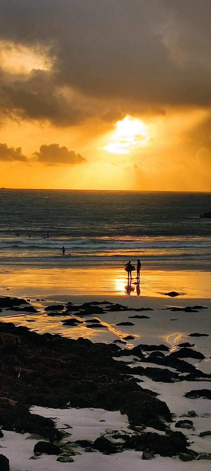 Session de surf à la plage des Dames de Porspoder - Collège Edouard Quéau